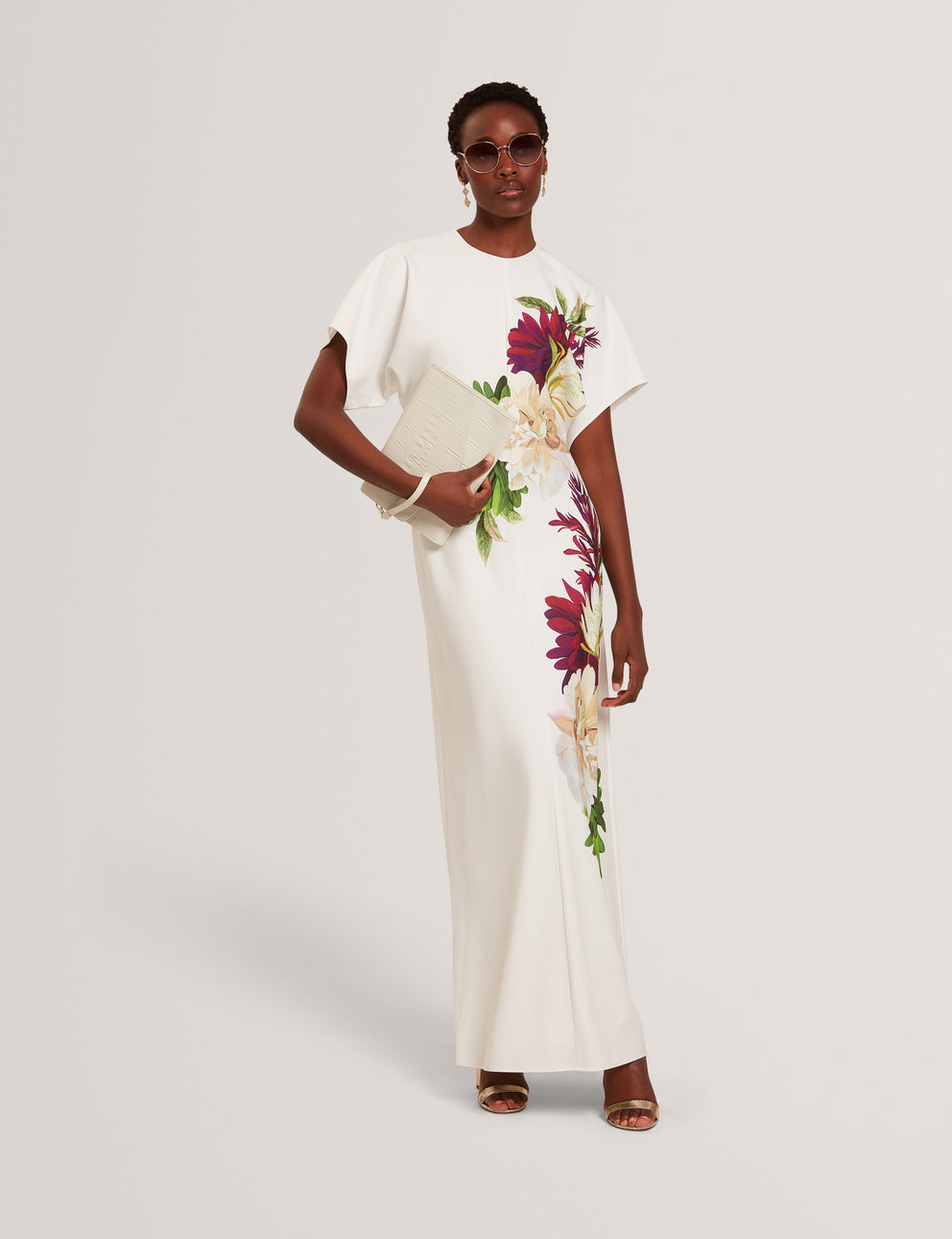 Ted Baker Qatar | Effortless British Fashion – Free Delivery